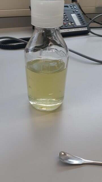 How do I prevent oxygen interfering when I prepare a FeCl2 solution ...