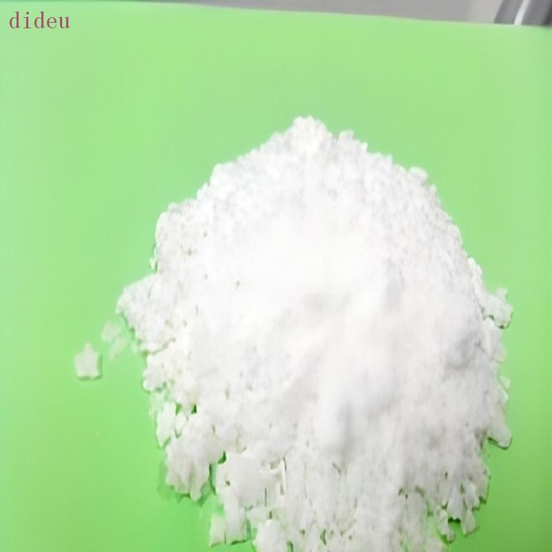 Buy Cetearyl alcohol 99% white flakes Industrial Grade from Shaanxi ...